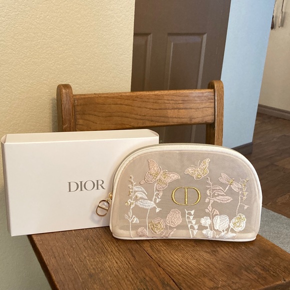 Dior | Bags | Dior Beautyparfums Christian Dior Limited Edition Trousse ...